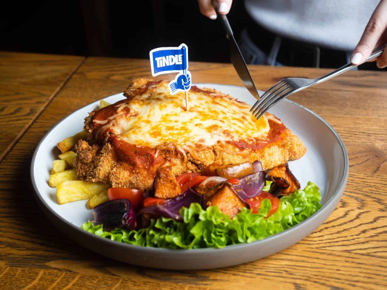 TiNDLE Foods Debuts Plant-Based Stuffed Chicken and Oat Milk at Expo ...