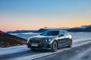 BMW Offers 100% Animal-Free Interior with Vegan Leather 'Veganza' in ...